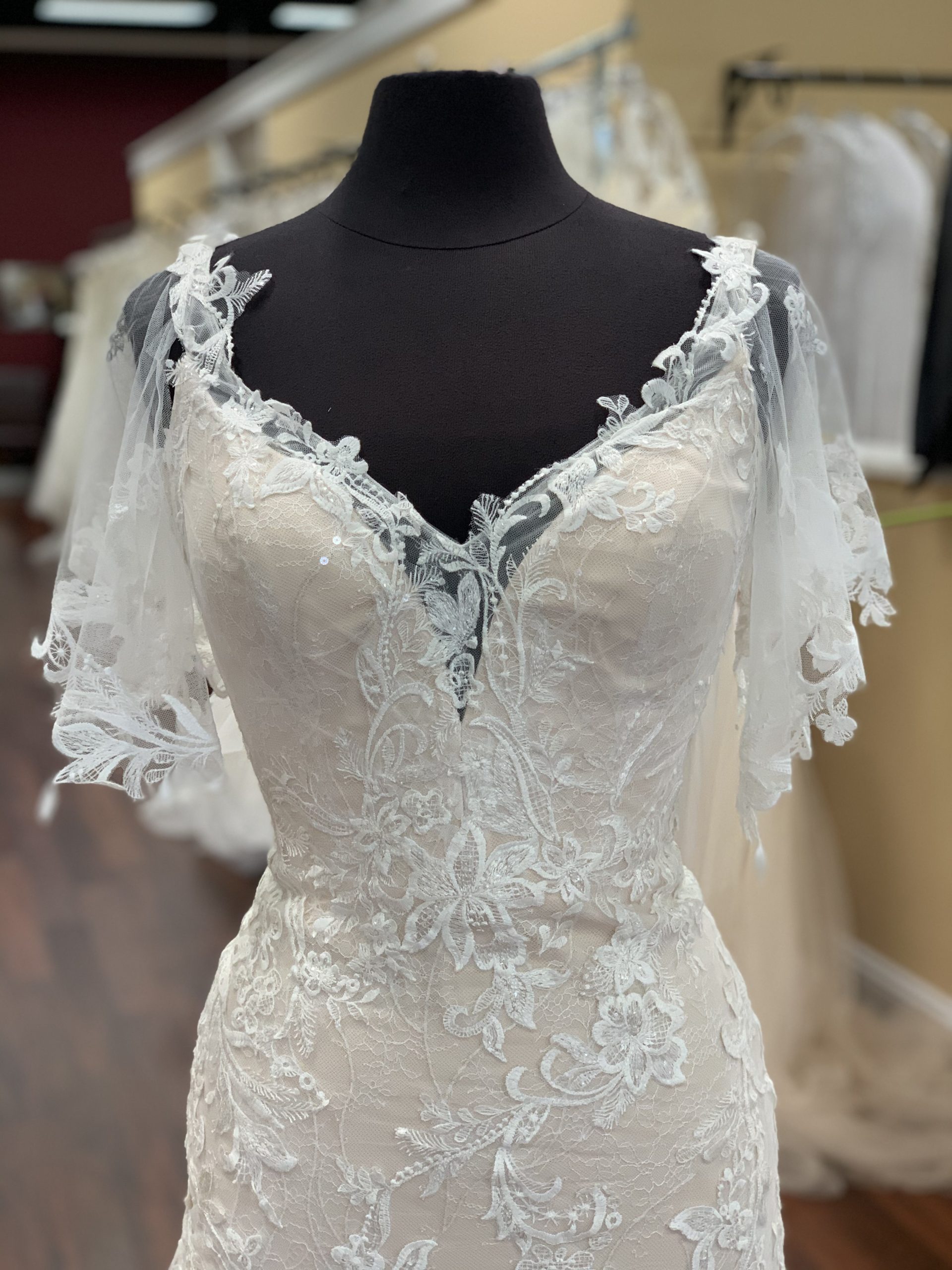 What Is A Sample Dress? - Darianna® Bridal & Tuxedo