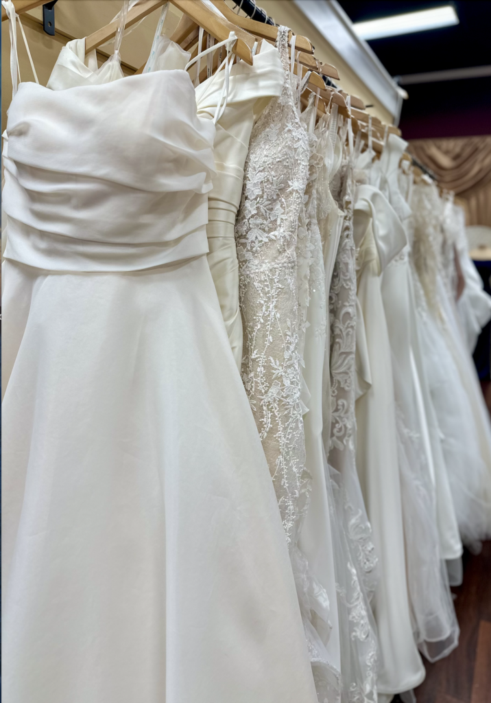 Designer Wedding Gown Sample Sales: What Are They? - Darianna Bridal ...