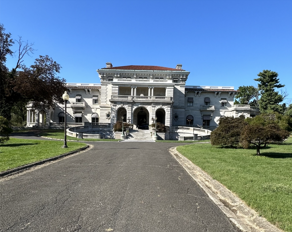 The Elkins Estate Wedding Venue - Darianna Bridal & Tuxedo PA | Wedding ...