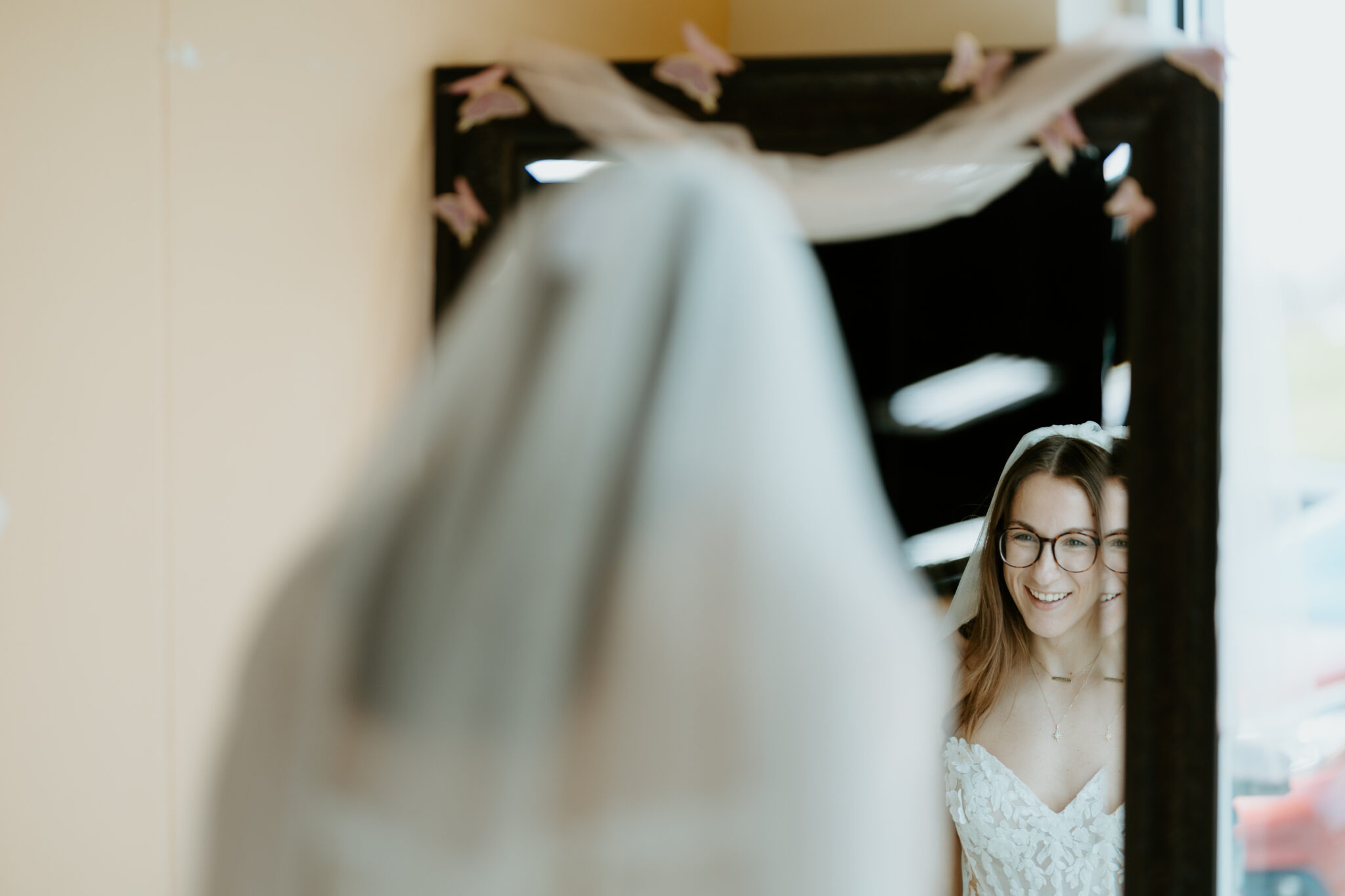 8 Things Stylists Wish You Knew Before Your Bridal Appointment